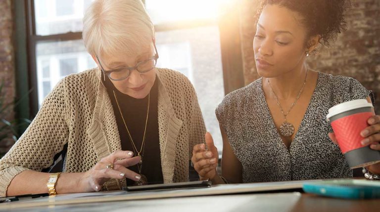What's Reverse Mentoring, And How Can It Help Me? | CCL