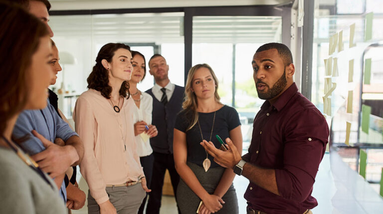 Speaking Time and Leadership: Why Roles May Matter | CCL